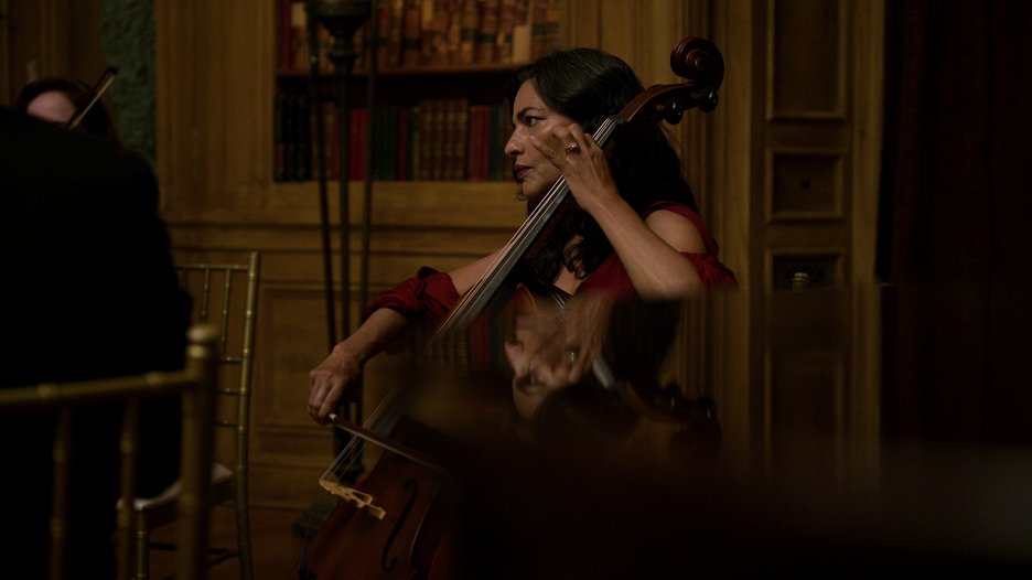 Jessica Jones - Alias dokonalý hamburger (S03E01) (2019) | ČSFD.cz