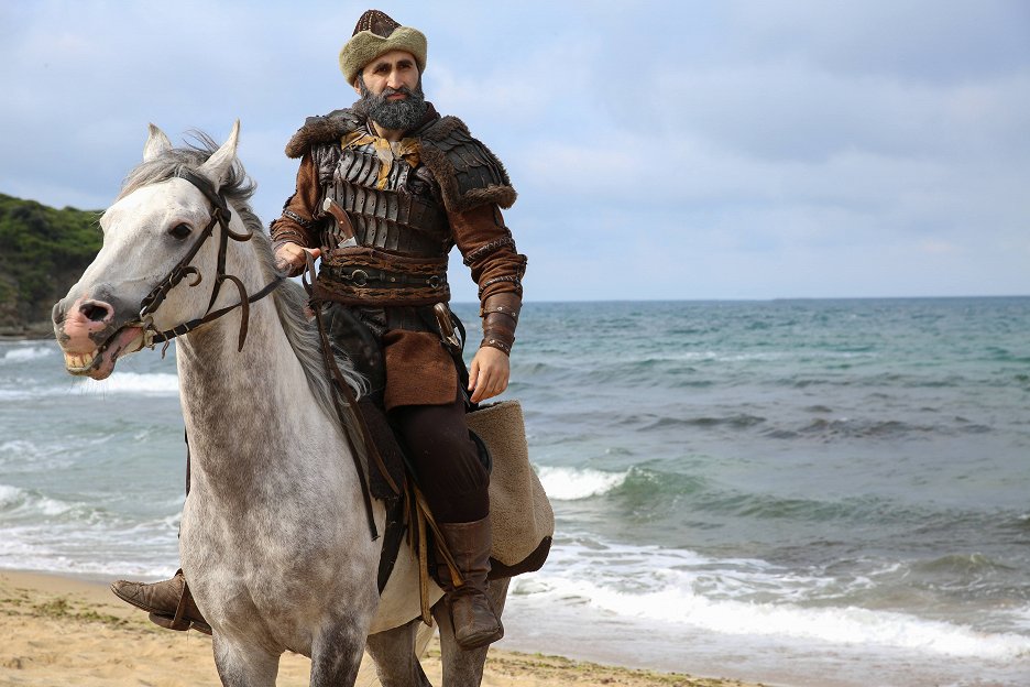 Diriliş: Ertuğrul - Episode 28 (S05E28) (2019) | ČSFD.cz