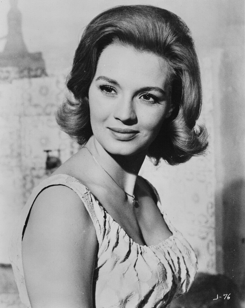 Jessica (1962) | ČSFD.cz