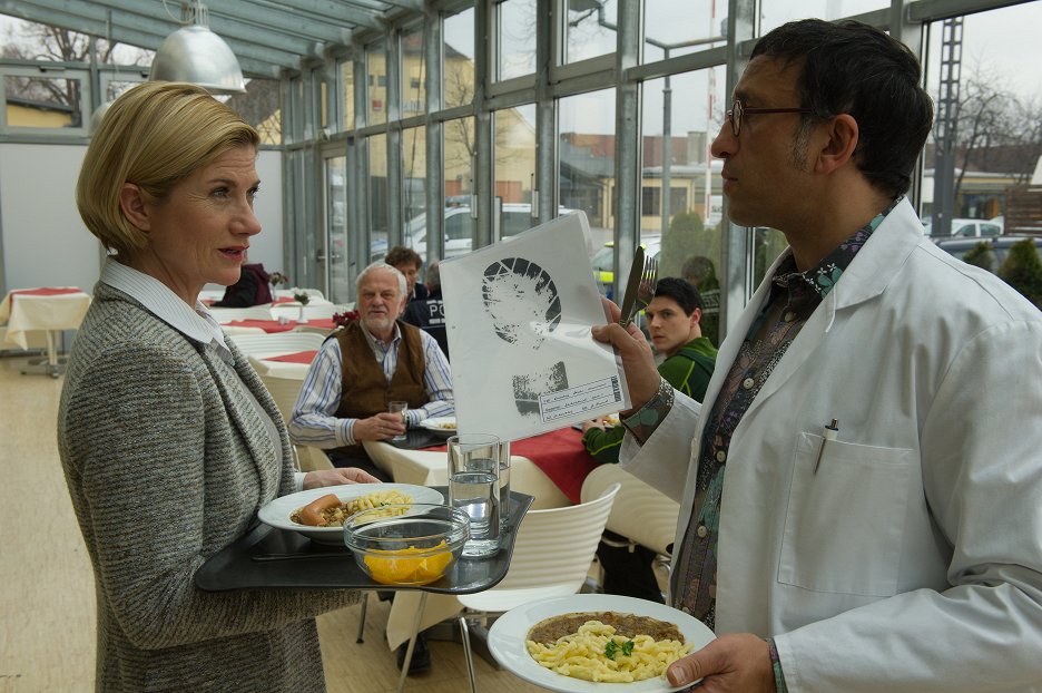 Kriminálka Stuttgart - Drei Schüsse für Friedemann (S08E09) (2016 ...