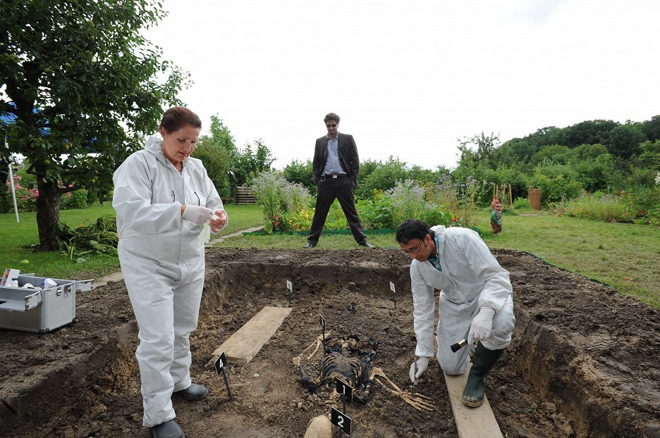 Kriminálka Stuttgart - Saat des Todes (S01E16) (2010) | ČSFD.cz