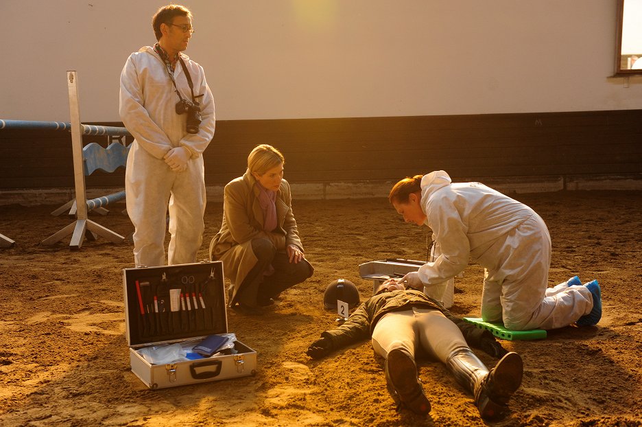 Kriminálka Stuttgart - Traumprinz (S05E24) (2014) | ČSFD.cz