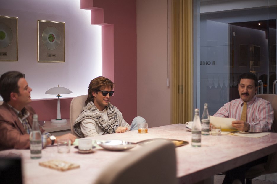 Luis Miguel - La Serie - Mami, mami (S01E06) (2018) | ČSFD.cz