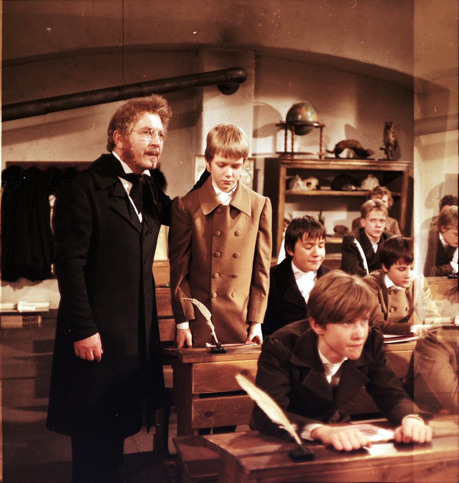 Schulmeister Spitzbart (1989) | ČSFD.cz