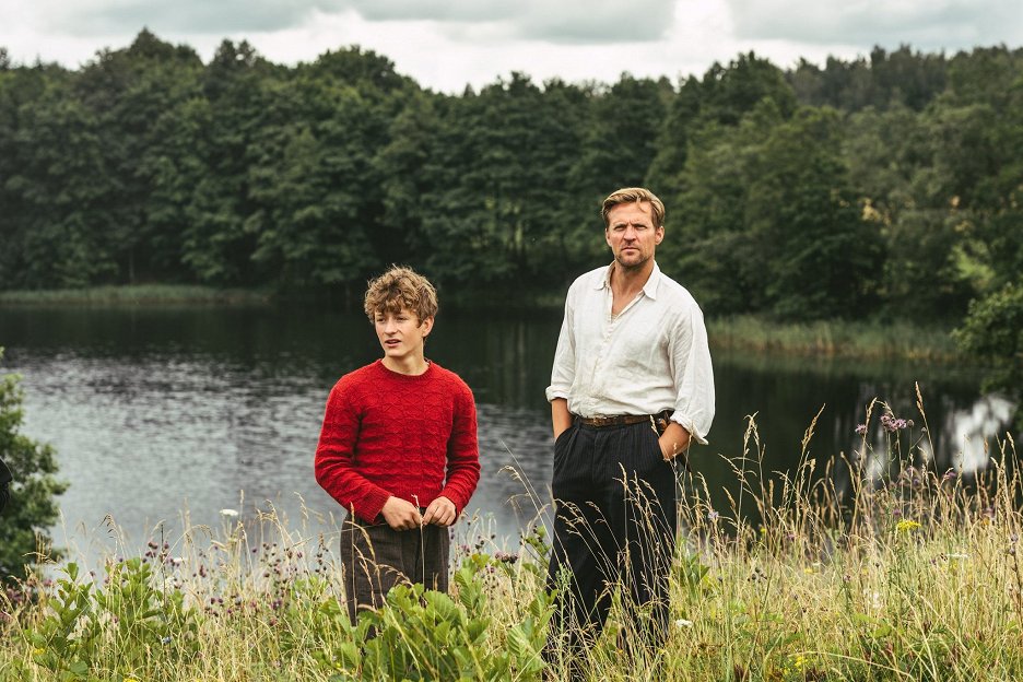 Out Stealing Horses (2019) | Cinematheque | ČSFD.cz