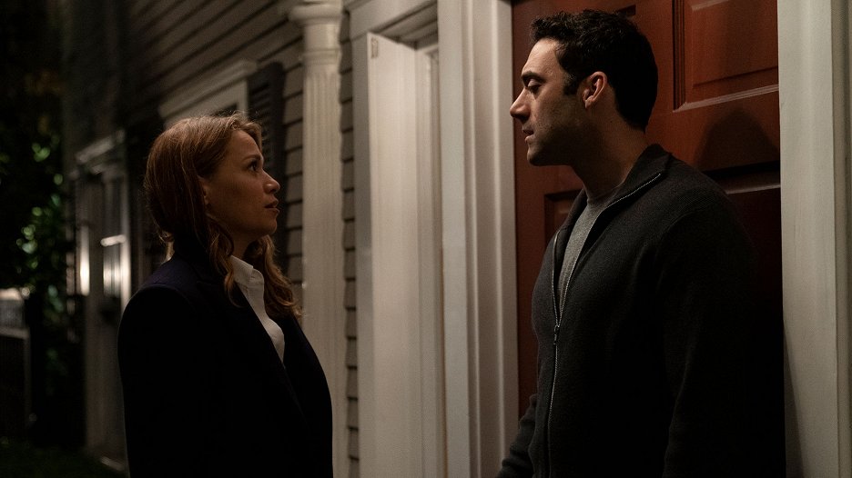 Pearson - The Union Leader (E03) (2019) | ČSFD.cz