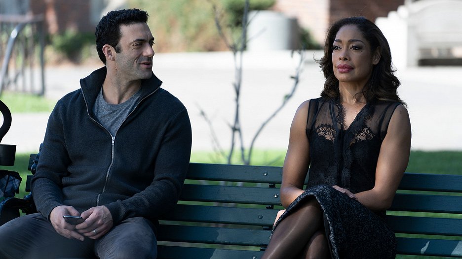 Pearson - The Union Leader (E03) (2019) | ČSFD.cz