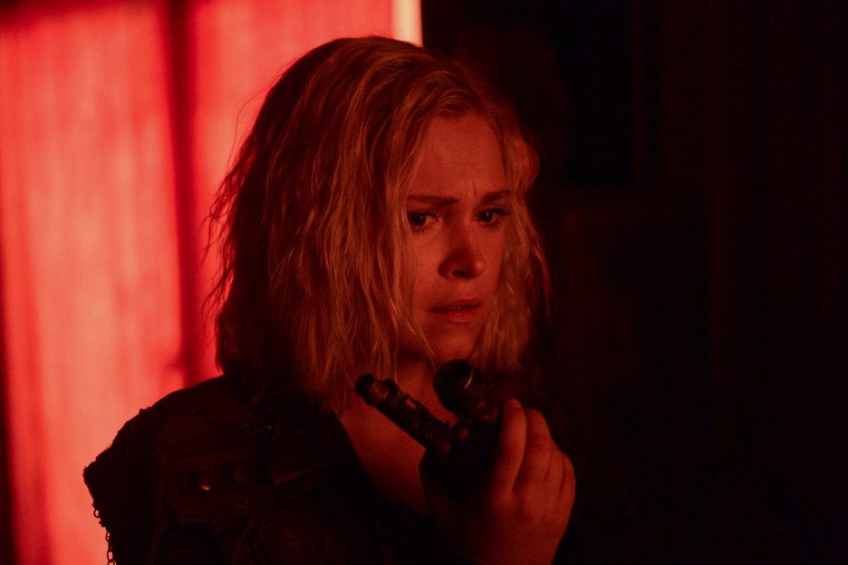 Prvn ch 100 Red Sun Rising S06E02 2019 SFD cz