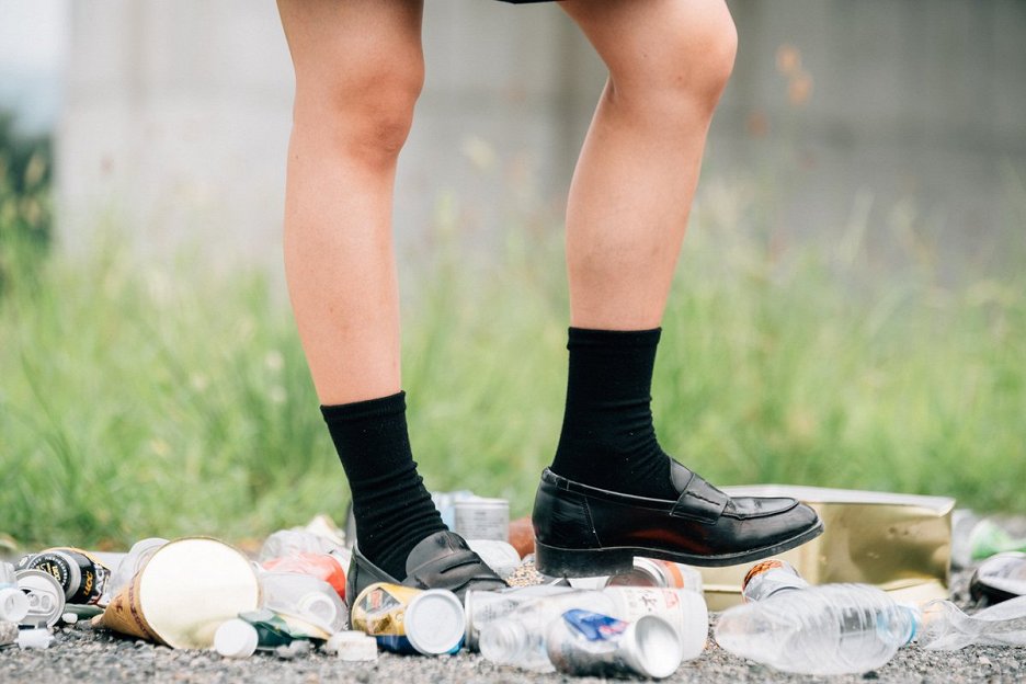 Demolition Girl (2019) | ČSFD.cz