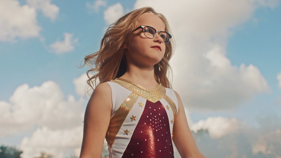 De regels van Floor - Gevonden Voorwerpen (S01E04) (2018) | ČSFD.cz