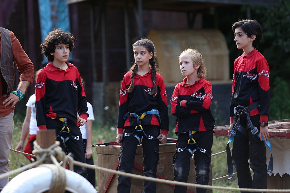 Tozkoparan - Episode 8 (S02E08) (2019) | ČSFD.cz