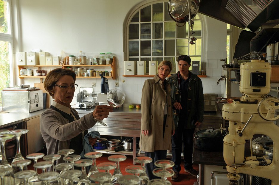 Kriminálka Stuttgart - Die Tote in der Dusche (S06E22) (2015) | ČSFD.cz