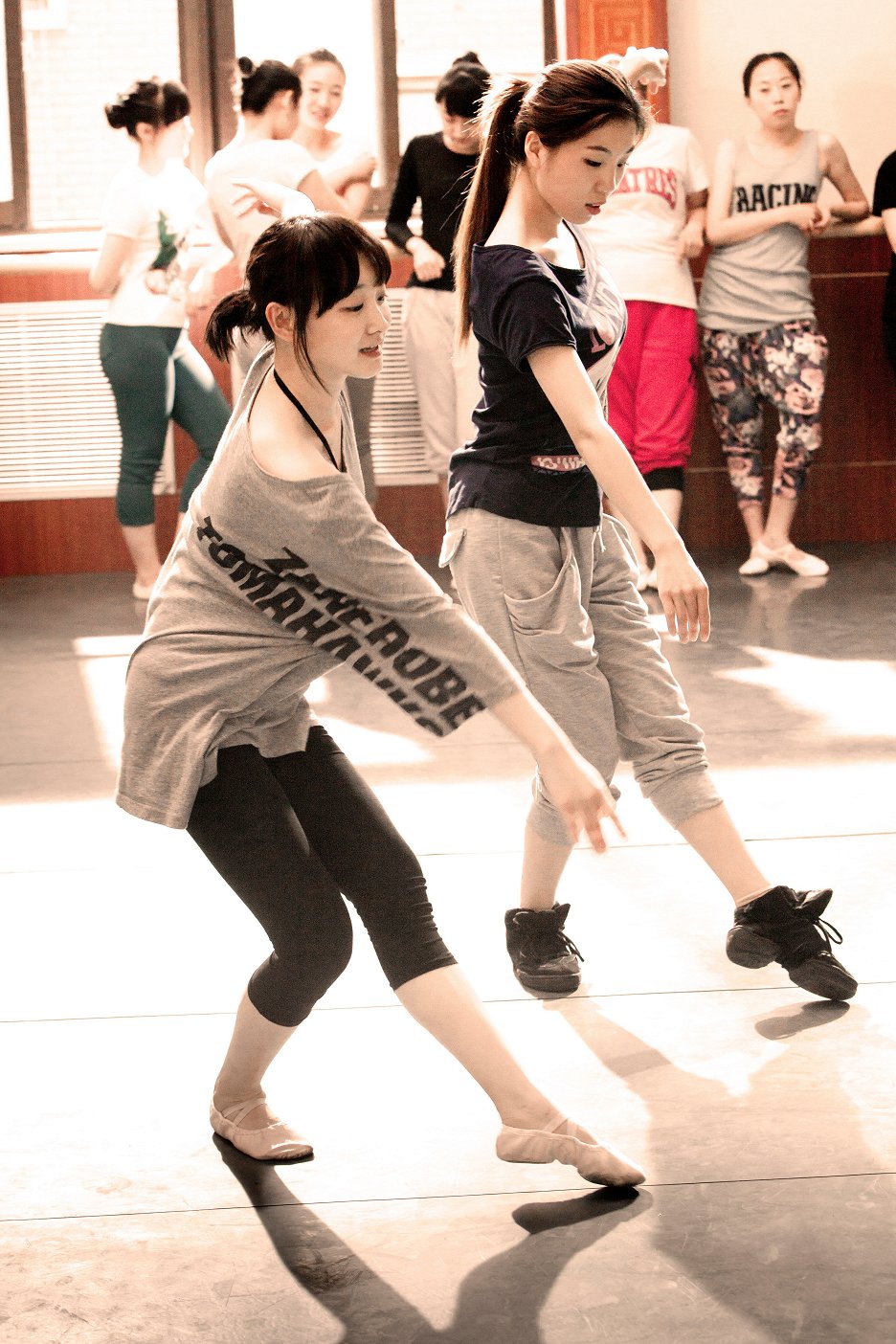 Love Go Home (2013) | ČSFD.cz