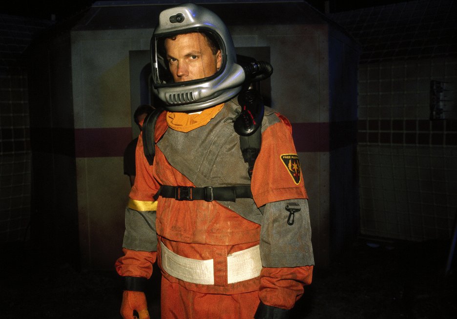 The Outer Limits - Phobos Rising (S04E24) (1998) | ČSFD.sk