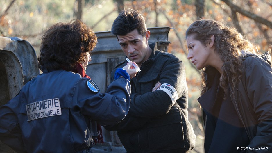 Pátrací oddělení - Haute tension (S08E11) (2014) | ČSFD.cz