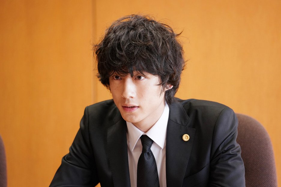 Innocence: Enzai bengoši - Episode 1 (E01) (2019) | ČSFD.cz