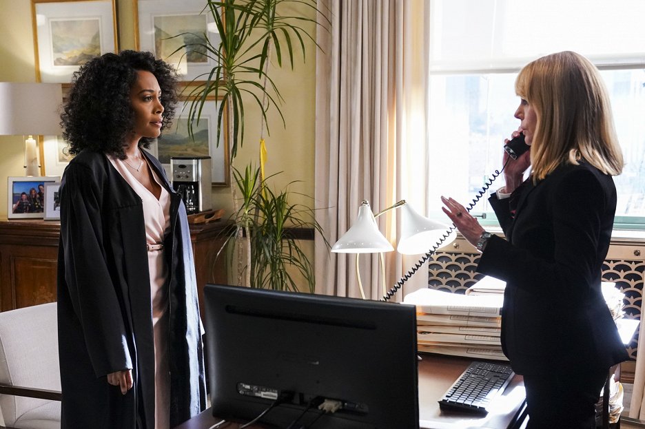 All Rise - Sweet Bird of Truth (S01E03) (2019) | ČSFD.cz