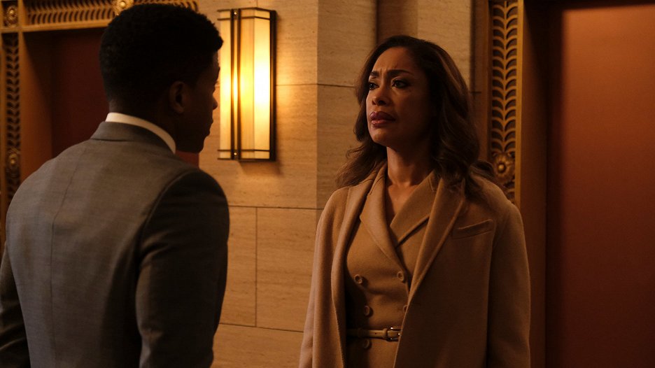 Pearson - The Rival (E09) (2019) | ČSFD.cz