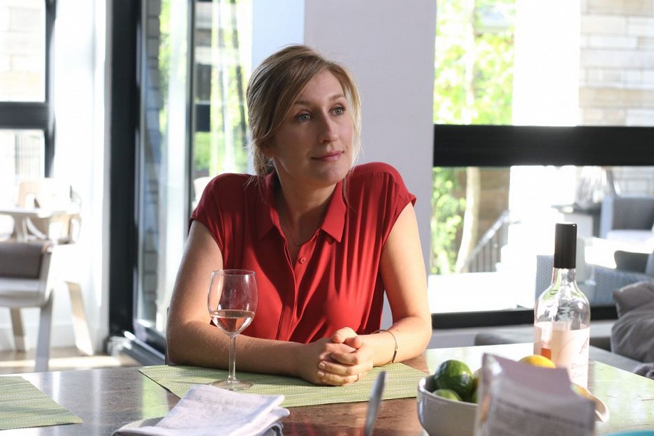 Les Simone - Mission et phéromones (S02E05) (2017) | ČSFD.cz