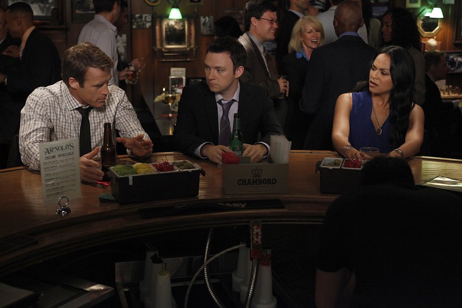 Drsná Harry - Odveta (S02E06) (2011) | ČSFD.cz