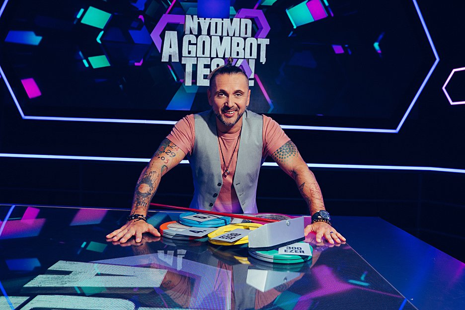 Nyomd a gombot, tesó! (2019) | ČSFD.cz