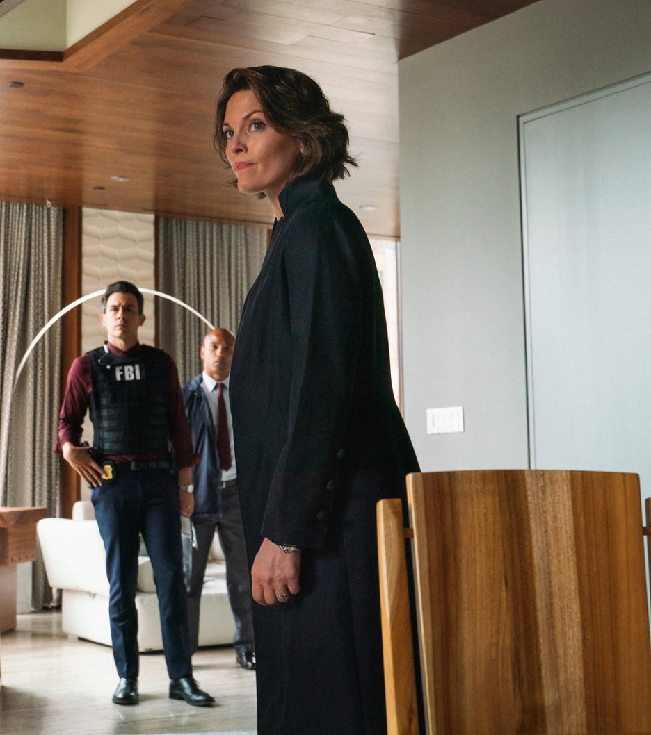 F.B.I. - Tajemství (S02E07) (2019) | ČSFD.cz