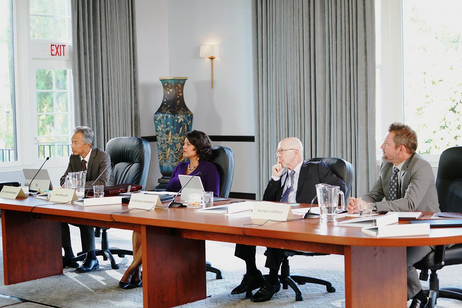 Aaron Lustig | Galerie - Z filmu | ČSFD.cz