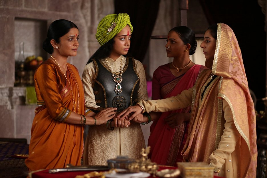 Swords and Sceptres: The Rani of Jhansi (2019) | ČSFD.cz