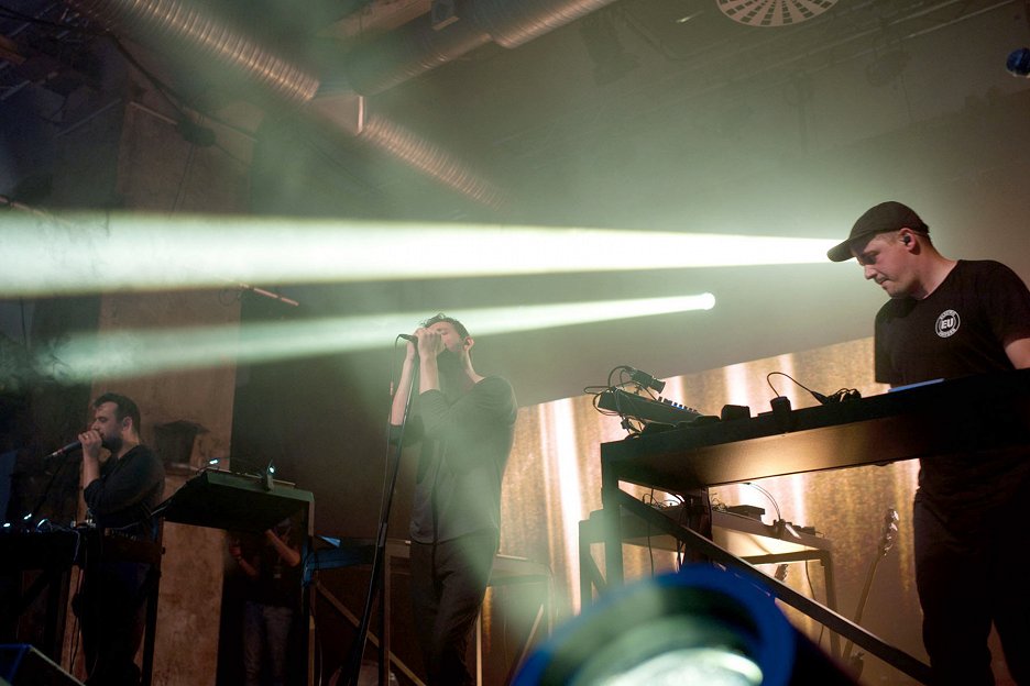 Berlin Live: Moderat (2016) | ČSFD.cz