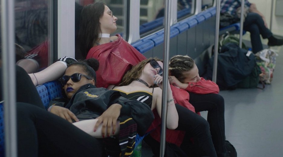 Abbie Dutton | ČSFD.cz