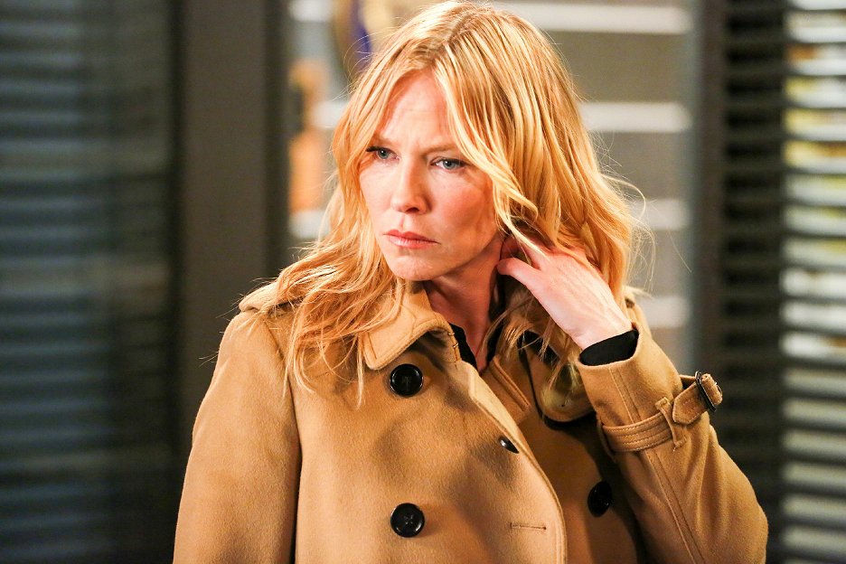 Zákon a pořádek: Útvar pro zvláštní oběti - Výměnný pobyt (S20E21 ...