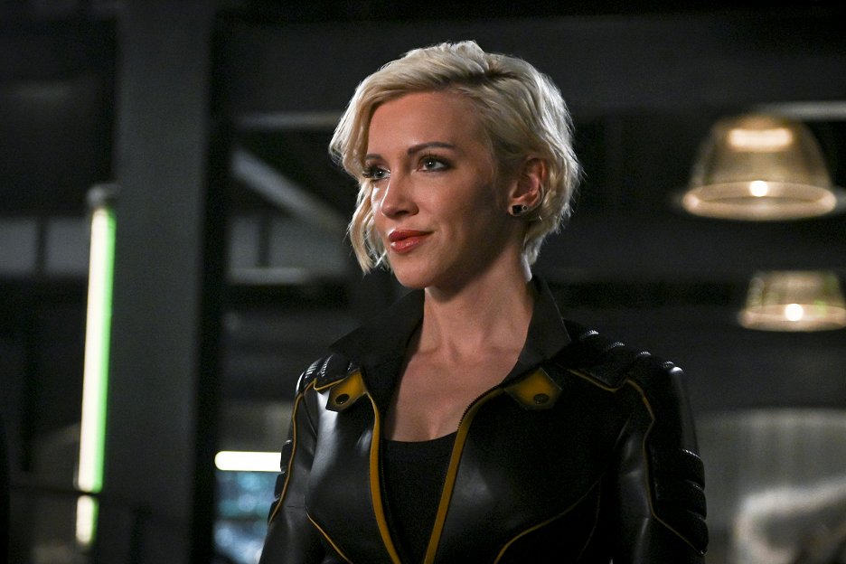 Arrow - Přítomný čas (S08E04) (2019) | ČSFD.cz
