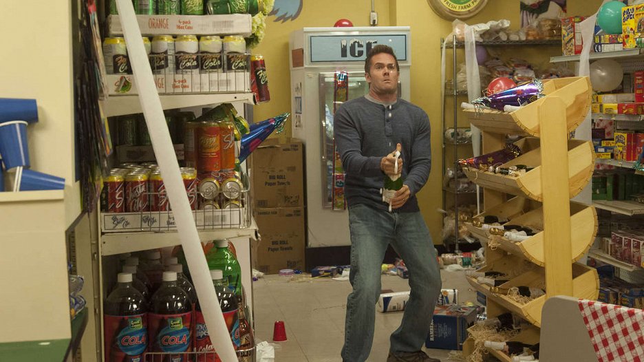 Raising Hope - What Happens at Howdy's Doesn't Stay at Howdy's (S03E13 ...