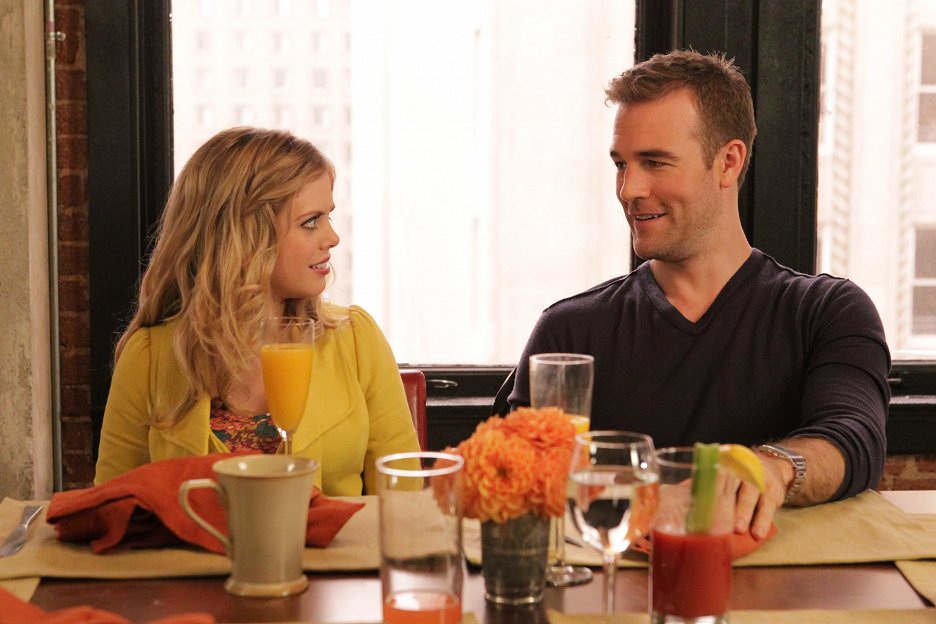 Mrcha od vedle - The Scarlet Neighbor... (S02E09) (2013) | ČSFD.cz