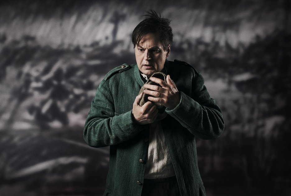 Metropolitan Opera: Live in HD - Berg: Wozzeck (S14E05) (2020) | ČSFD.cz