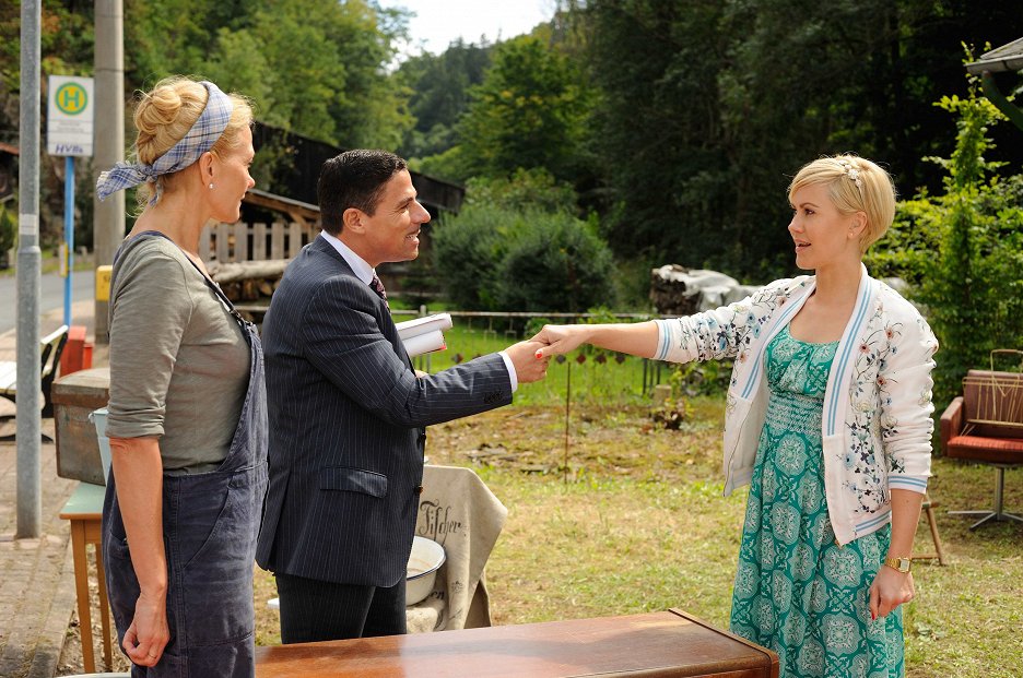 Alles Klara - Adalmars Fluch (S03E07) (2016) | ČSFD.sk