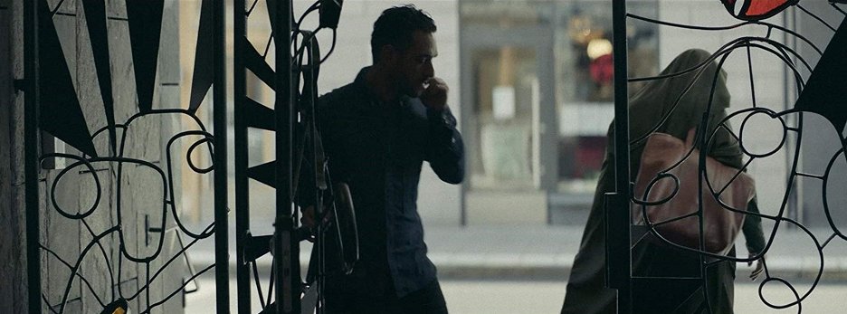 Off Radar (2020) | ČSFD.cz