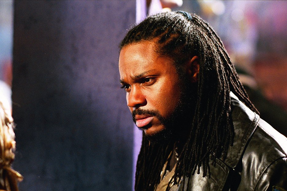 Jeremiah - Things Left Unsaid: Part 2 (S01E20) (2002) | ČSFD.cz