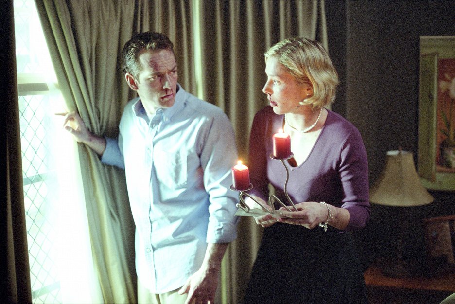 Jeremiah - The Past Is Prologue (S02E11) (2003) | ČSFD.cz