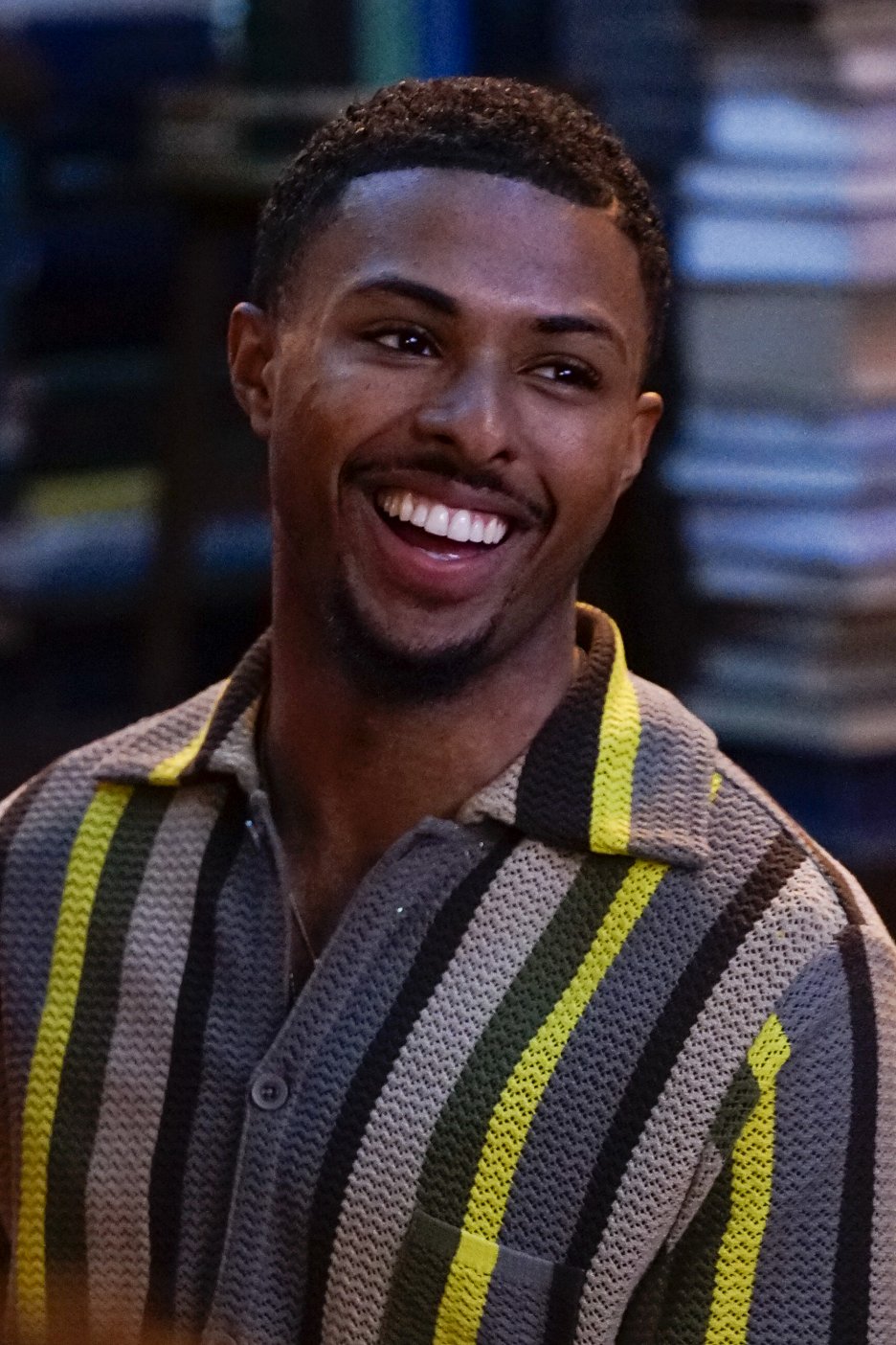 Grown-ish - Close Friends (S03E03) (2020) | ČSFD.cz