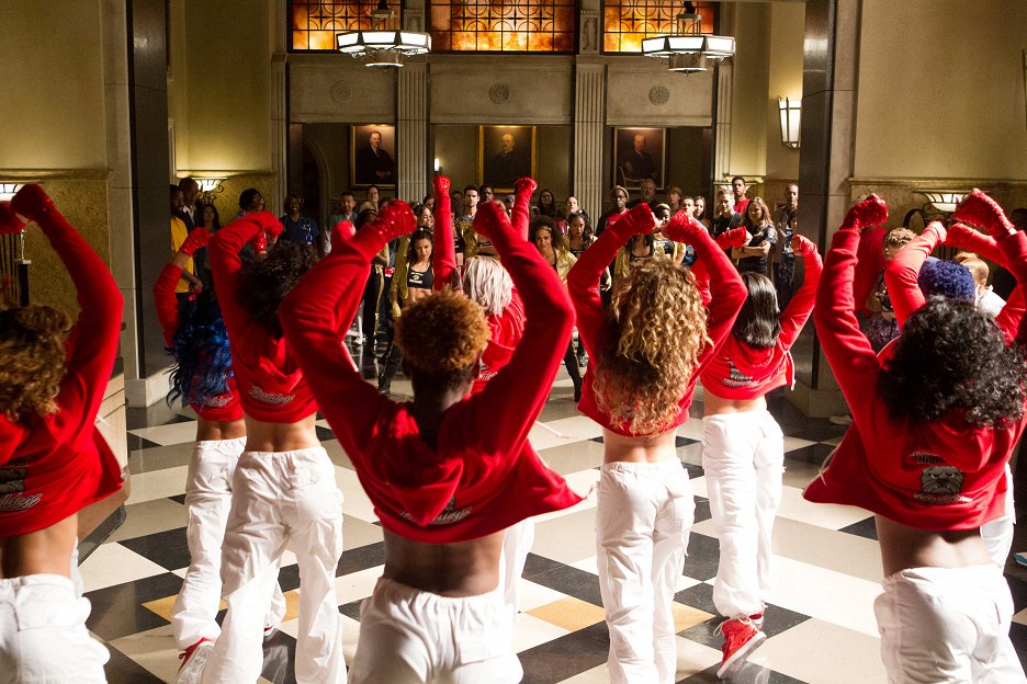 Code Black - Step Up (S03E07) (2018) | ČSFD.cz