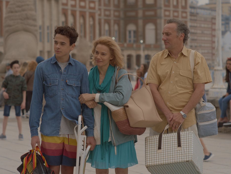 Azurová modř (2019) | ČSFD.sk