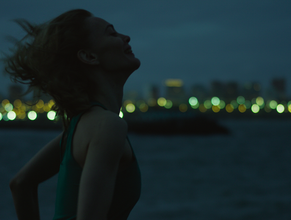 Azurová modř (2019) | ČSFD.sk