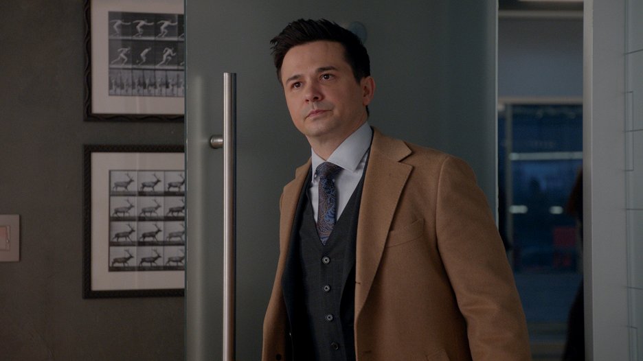 Bull - Imminent Danger (S04E10) (2019) | ČSFD.cz