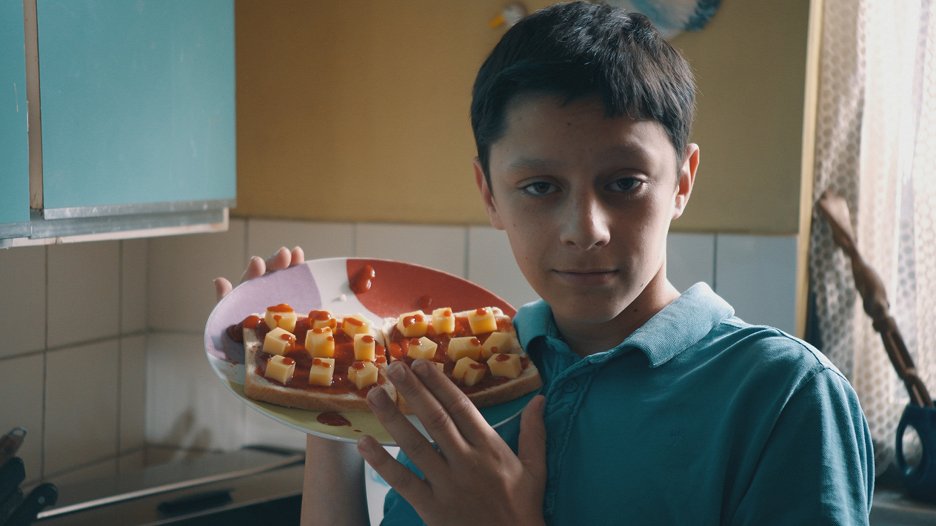 Joe All Alone (2018) | ČSFD.cz