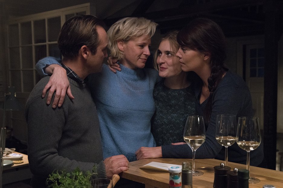 Dicte - Efter brylluppet - del 1 (S03E01) (2016) | ČSFD.cz
