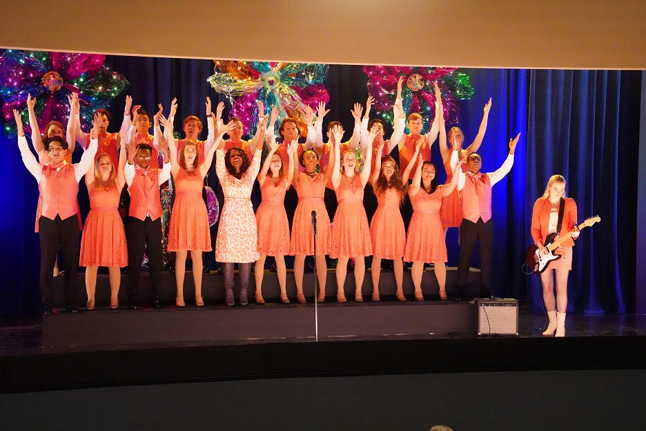 Schooled - Rock Star (S02E16) (2020) | ČSFD.cz