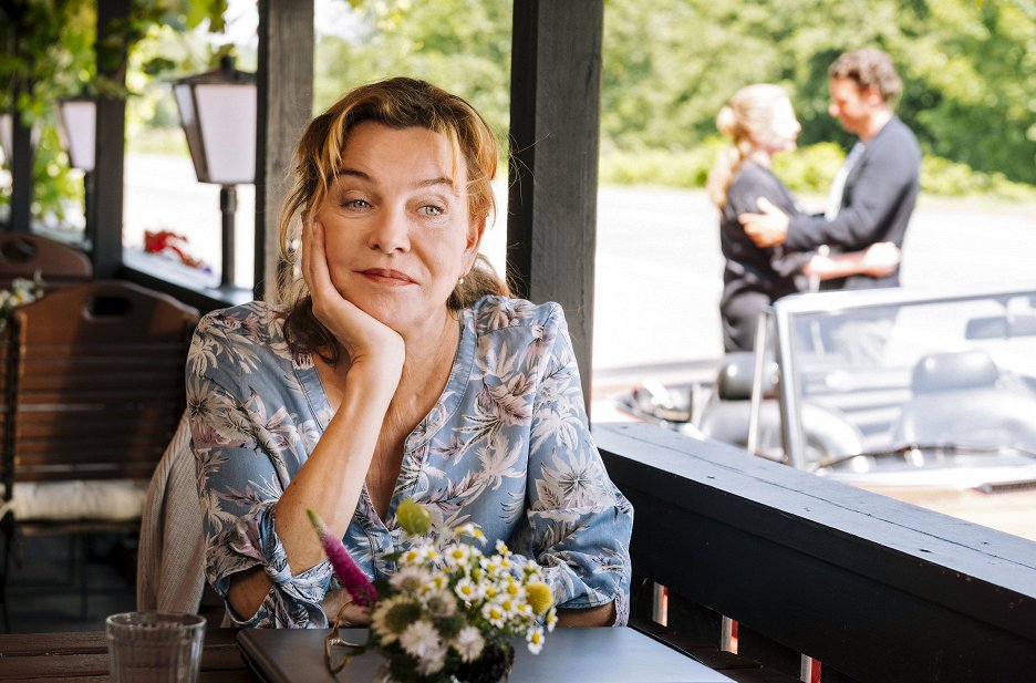 Meine Mutter will ein Enkelkind (2020) | ČSFD.cz