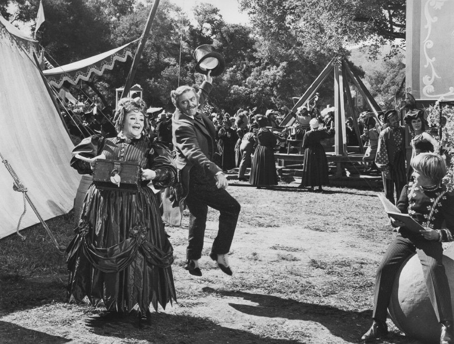 Muriel Landers | ČSFD.cz