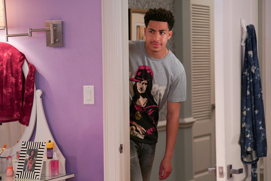 Black-ish - Best Supporting Husband (S06E18) (2020) | ČSFD.cz